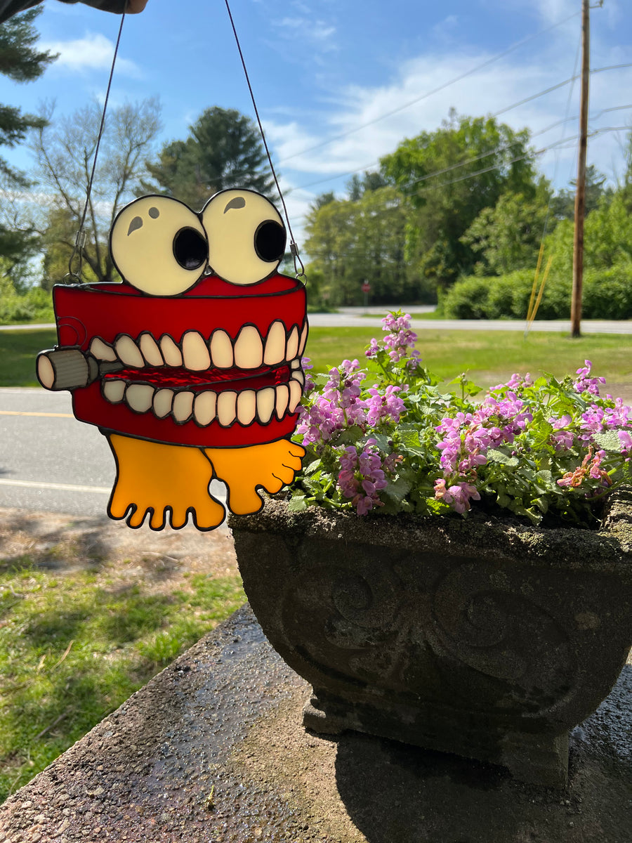 Chattering Teeth – Cold Heart Glass co